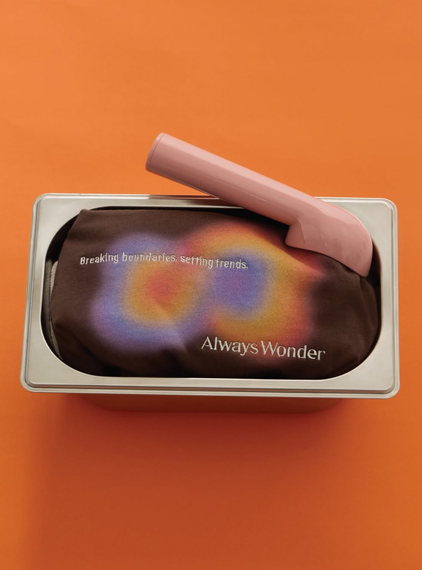 AlwaysWonder x Lingling Kwong